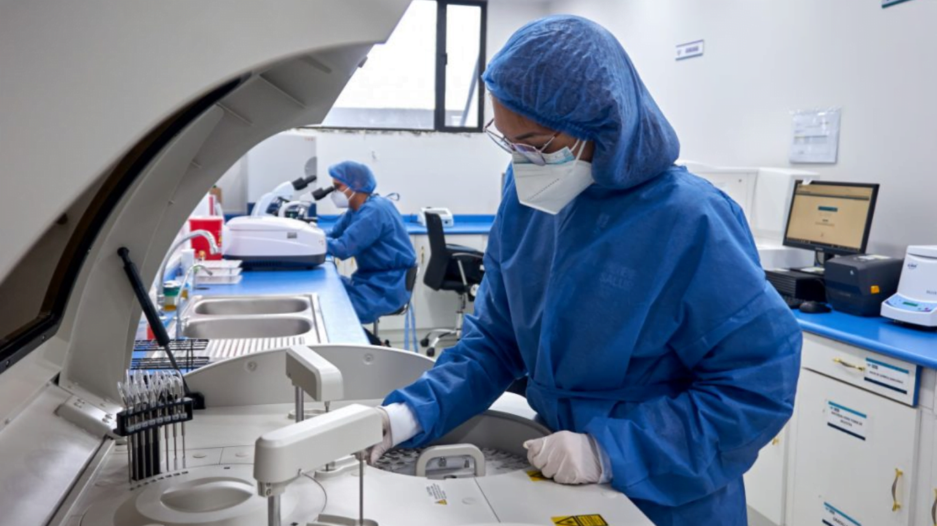 Exámenes de Laboratorio en Lima | Santa Catalina CEM